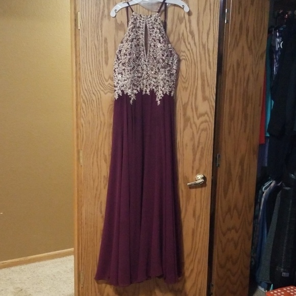 Xscape | Dresses | Xscape Formal Dress | Poshmark